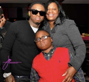 Lil Wayne Mother's Slum Properties Revealed | Hollywood Street King